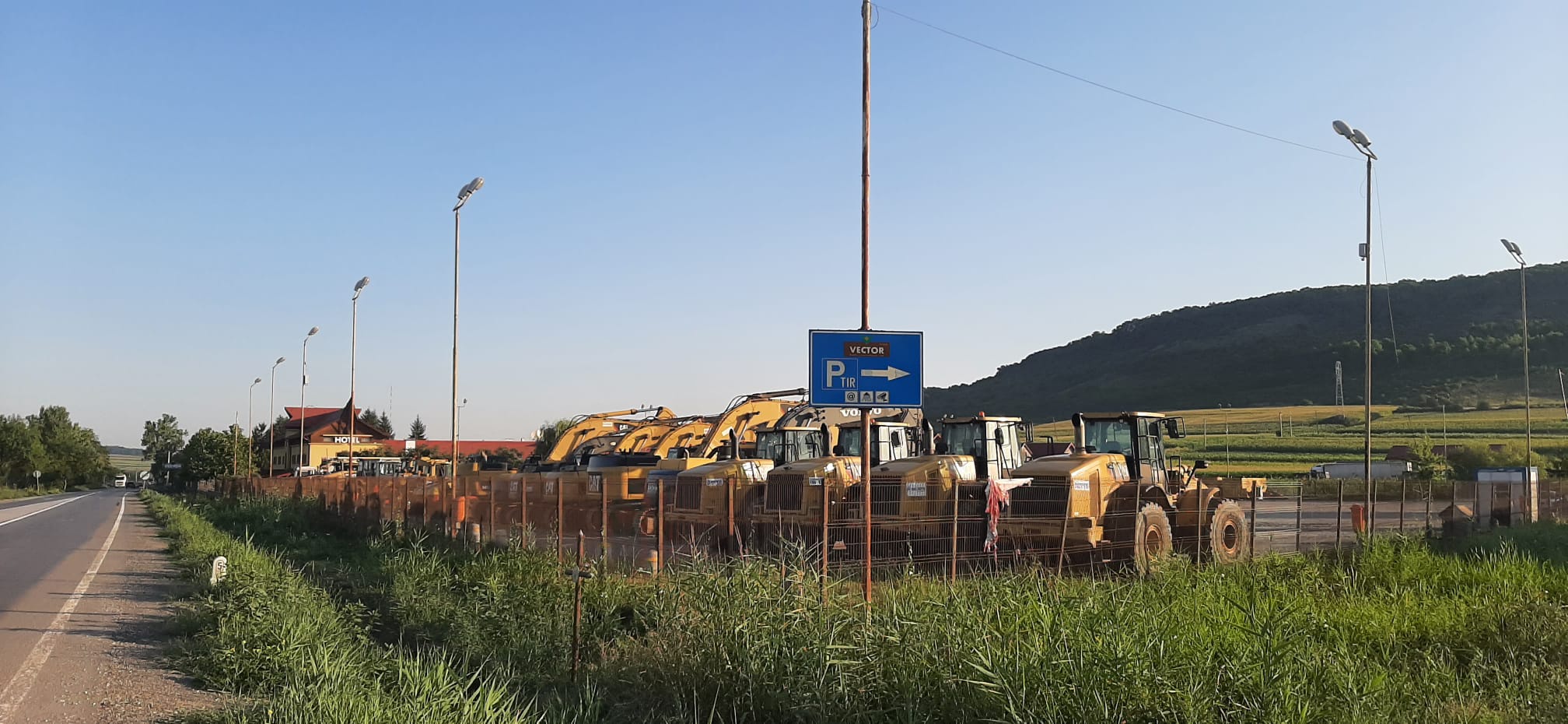 Autostrada Unirii A8 Turcii De La Nurol și Au Adus