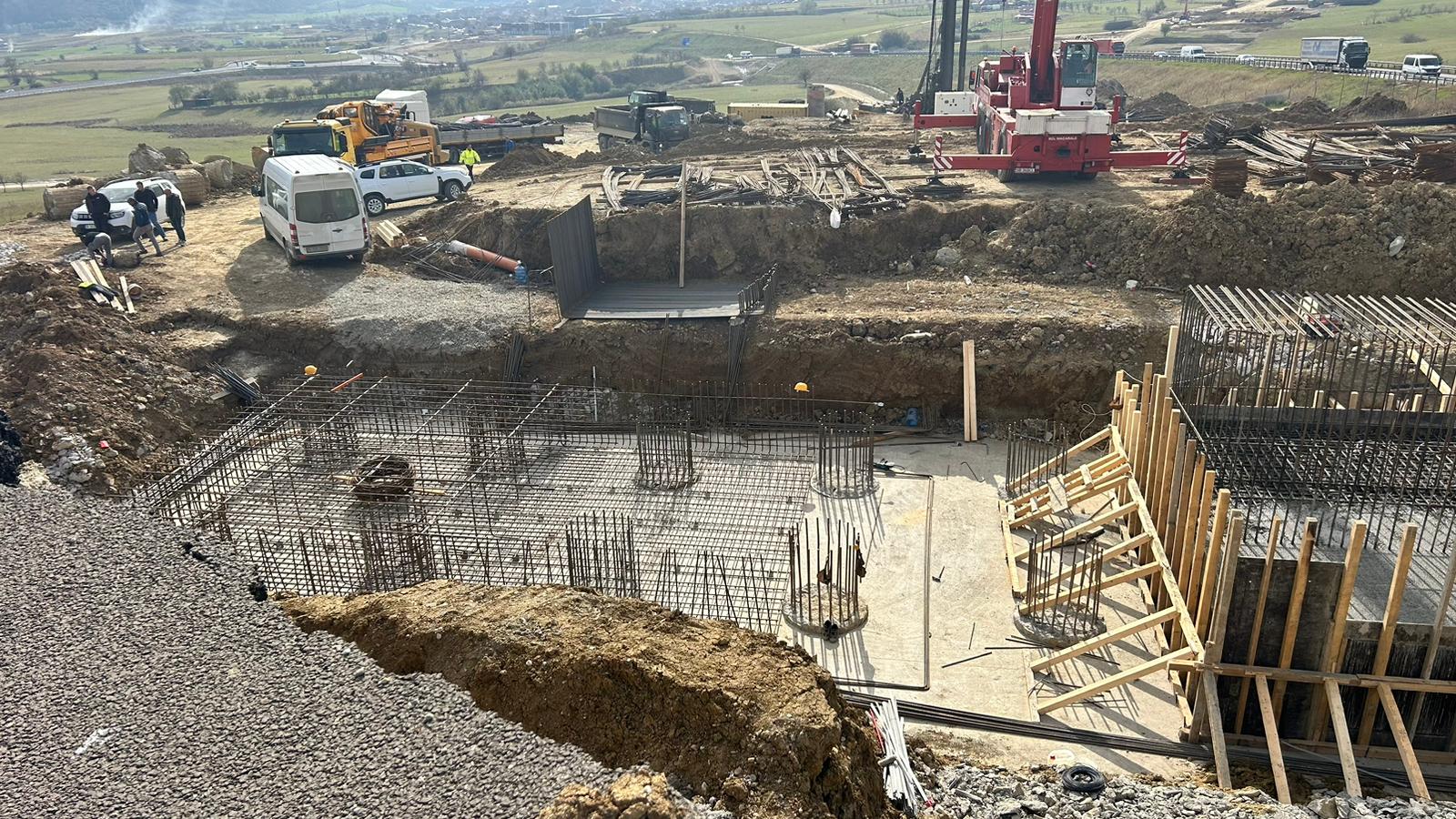 Autostrada Sibiu - Pitești: Cum mai arată viaductul Boița de 700 de ...