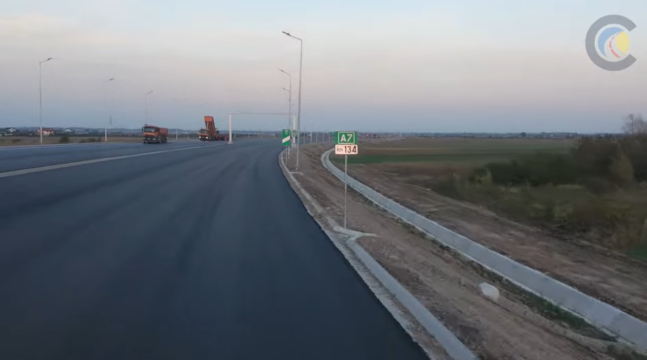 Update: Reacția lui Grindeanu. Explozie pe șantierul autostrăzii A7, în județul Prahova. O ...