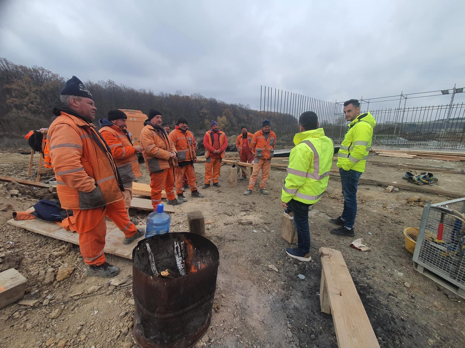 Autostrada A1 Lugoj - Deva: Primul foraj la "tunelurile pentru urși" va ...