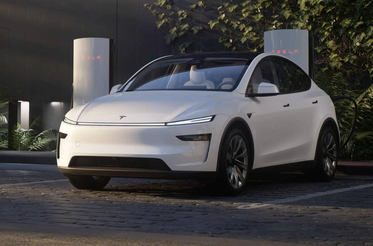 Tesla a lansat o nouă versiune, mai scumpă, a Modelului Y, valabilă în ...