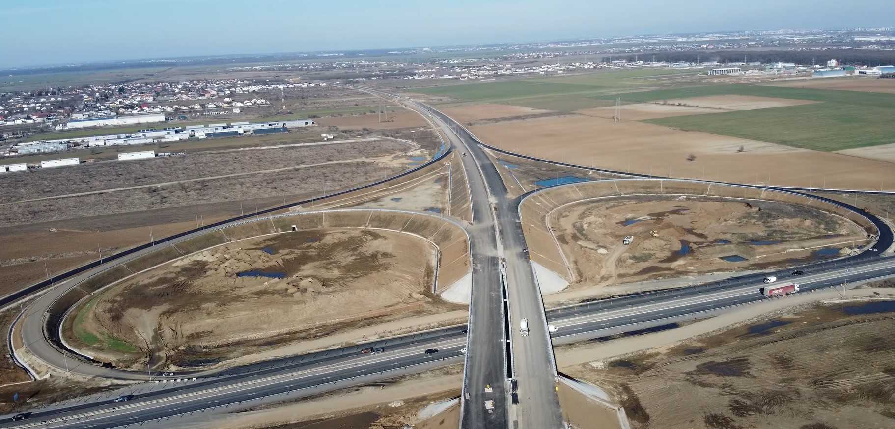 Autostrada Bucureștiului A0. Aktor anunță că a depășit ultimul “hop” pe lotul 3 Sud: montarea ...