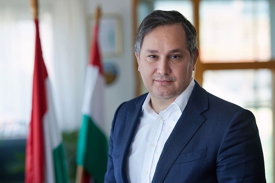 Ministrul ungar al Economiei, Marton Nagy: Statul ar trebui să-și vândă ...