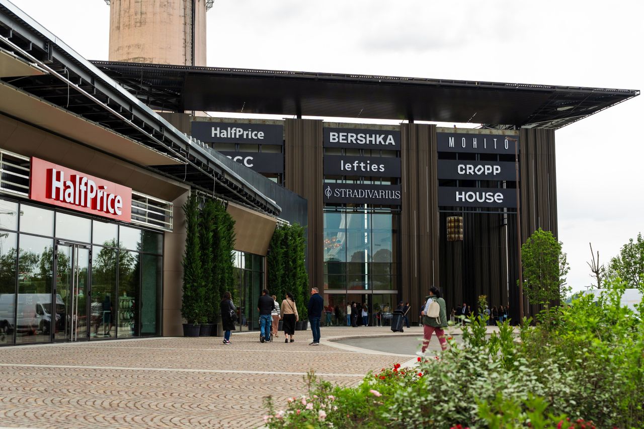 Iulius a investit 40 de milioane de euro în extinderea mallului din Suceava - Economica.net