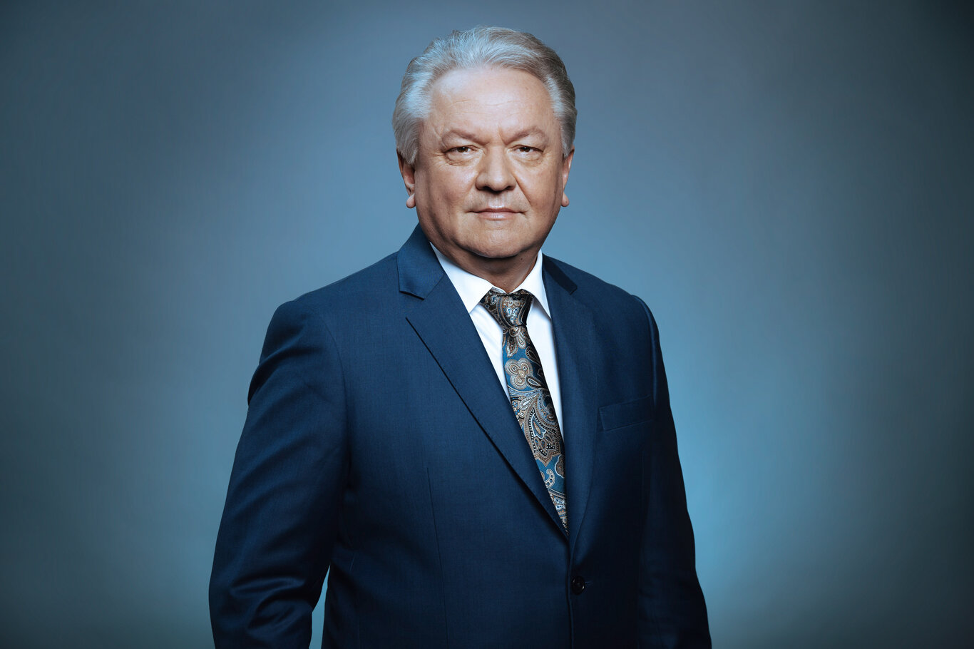 Șeful Rheinmetall, Armin Papperger, se așteaptă ca statele NATO să-și ...