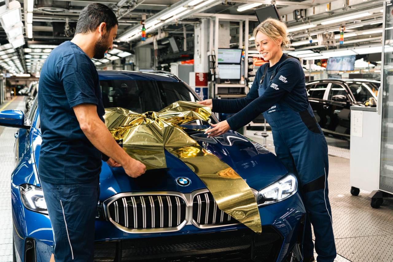 Uzina BMW din Munchen a atins cota 3 milioane în domeniul producției de mașini cu încărcare la ...