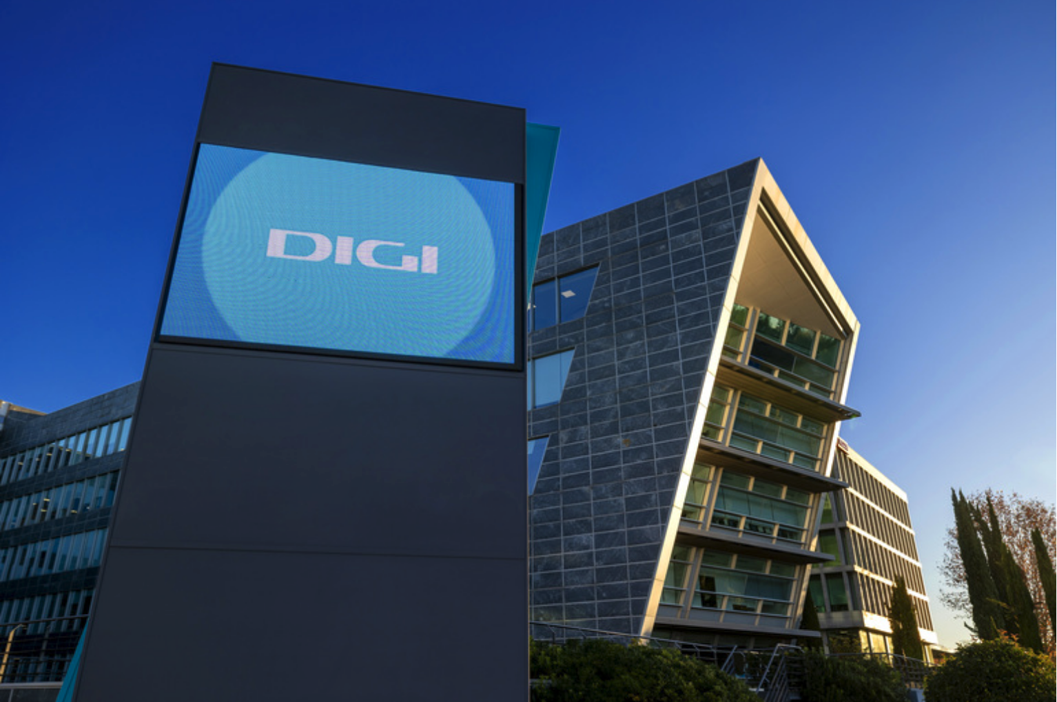 Digi atacă concurența în Spania. Anunțul companiei pentru anul 2026 ...