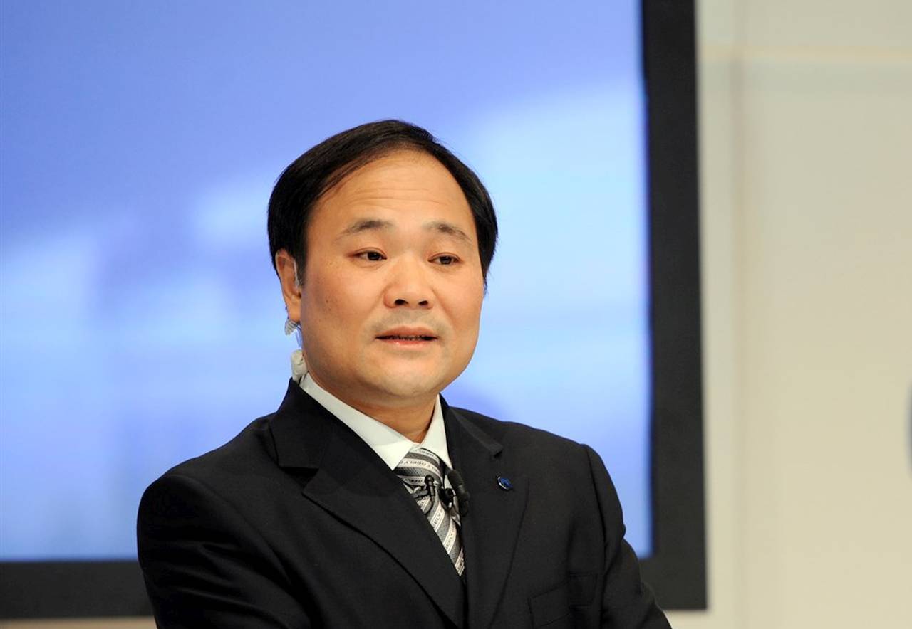 Șeful Geely, Li Shufu, susține că piața auto globală se află într-o ...