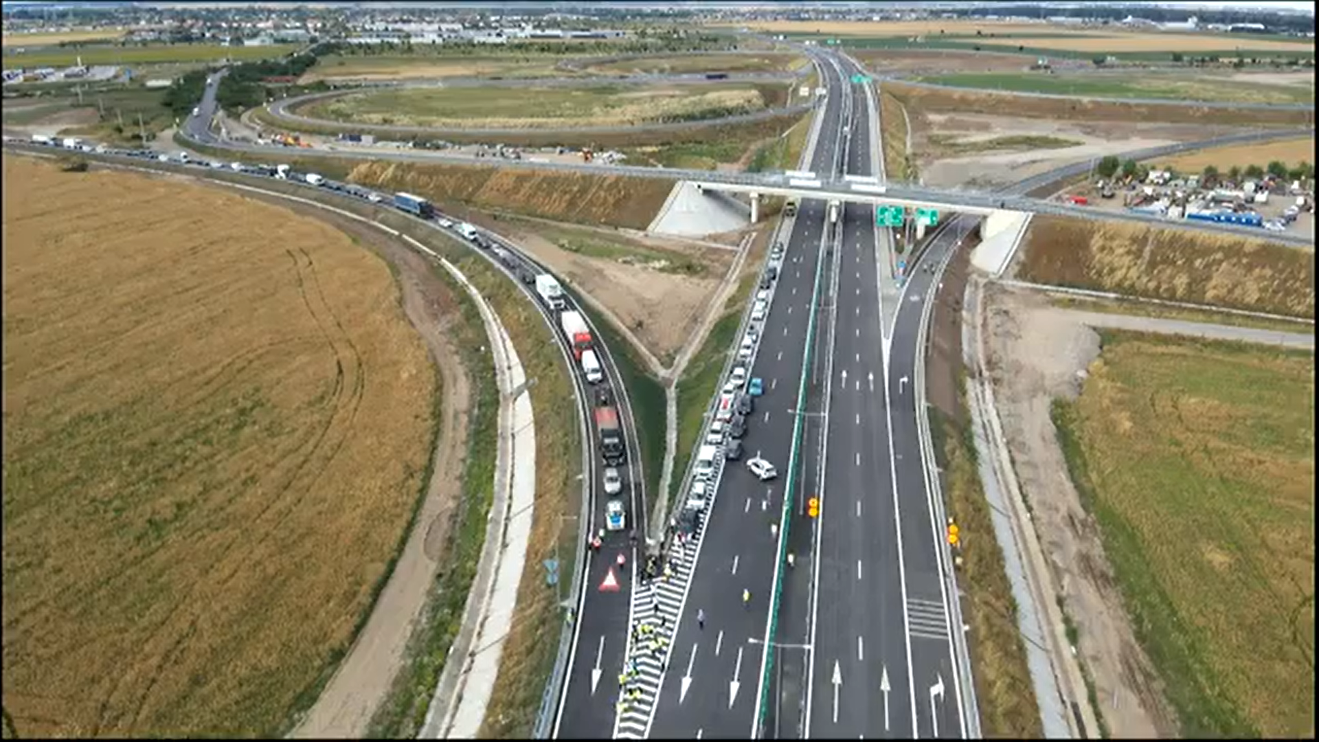 Cele mai periculoase noduri rutiere din România. Ce spun pasionații de infrastructură despre ...