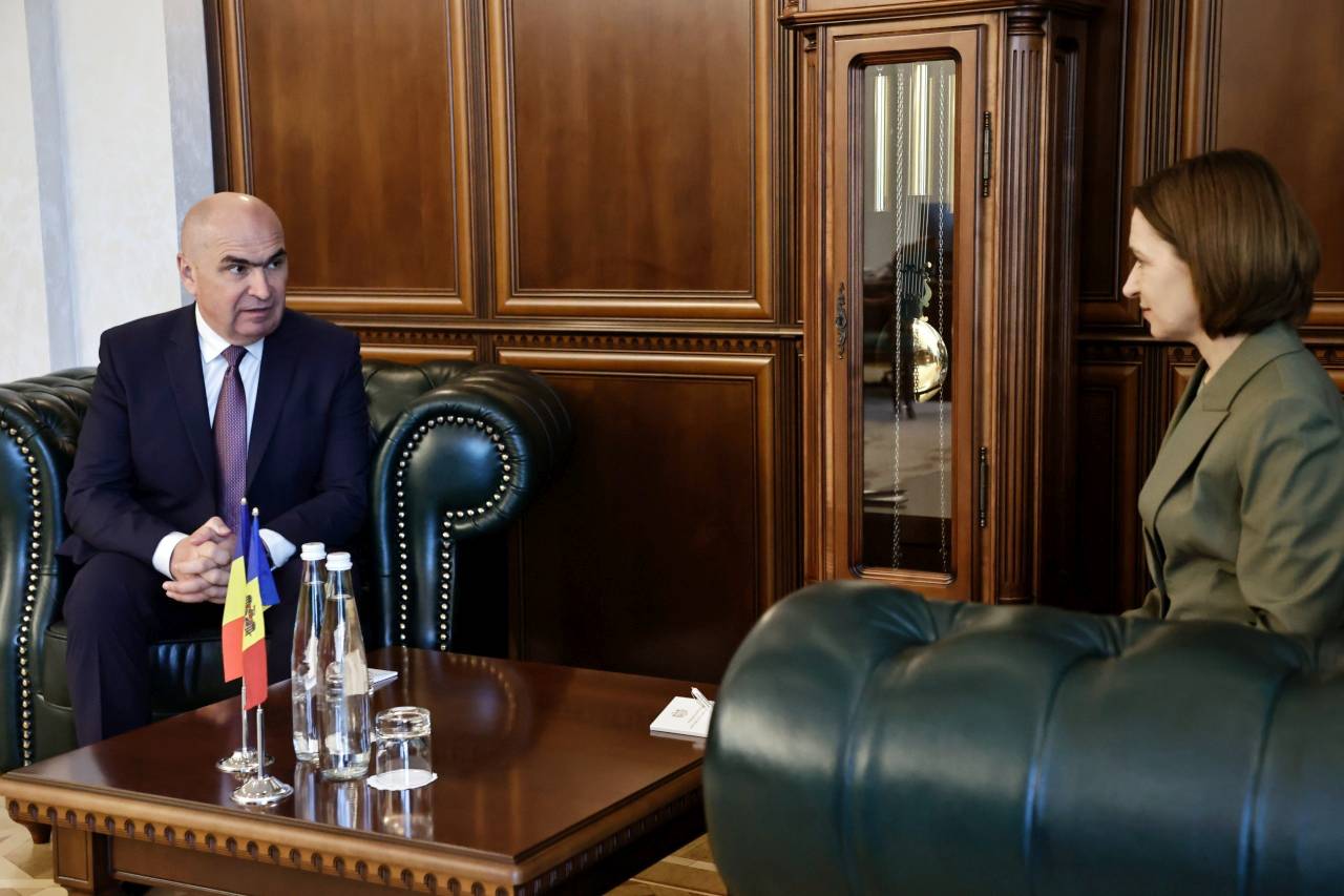 Ilie Bolojan a discutat cu Maia Sandu despre extinderea cooperării în ...