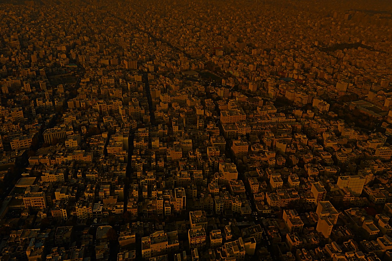 Trump avertizează din nou Iran: Vor fi loviţi foarte tare dacă vor mai ...