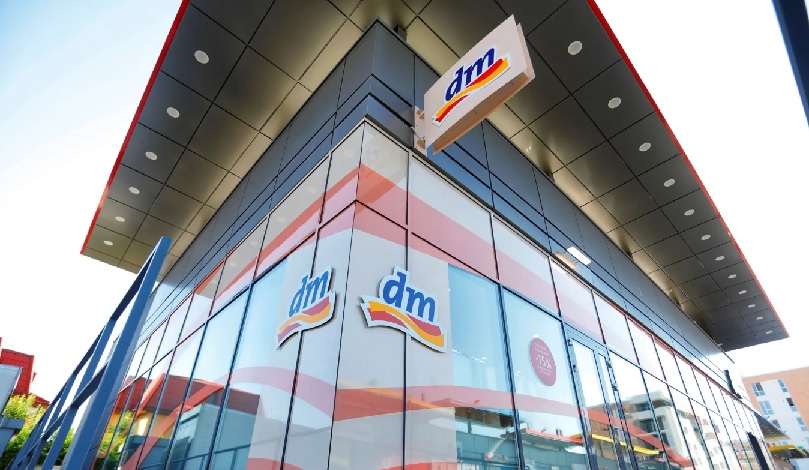Gigantul german dm drogerie markt face afaceri de peste 2 miliarde de ...