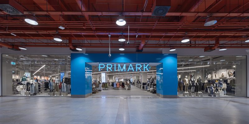 Primark își dublează prezența în România în 2026. Ce orașe sunt pe ...