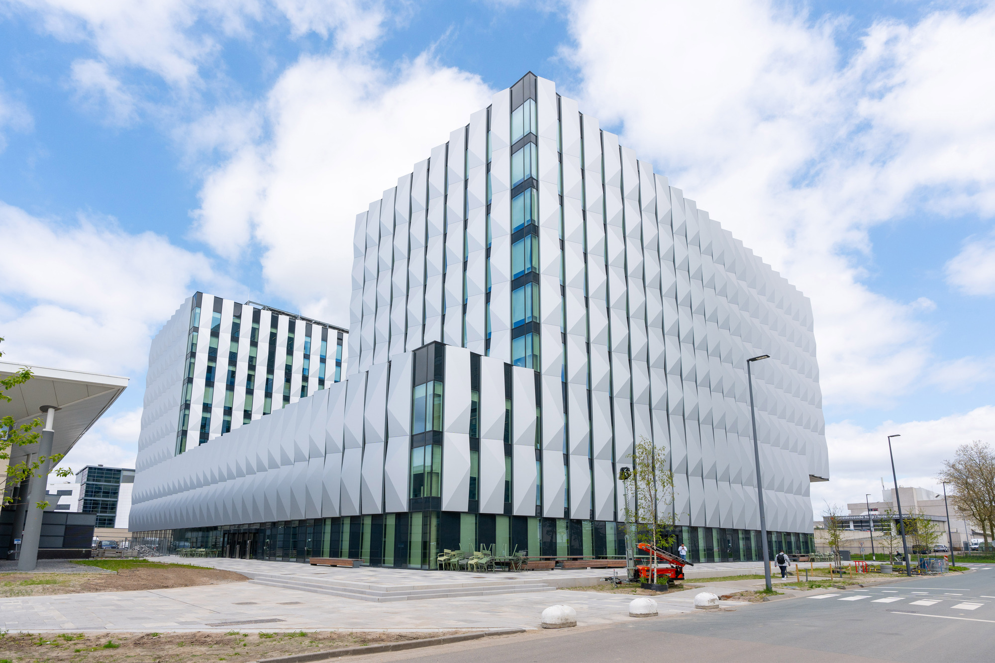 Gigantul IT olandez ASML a ajuns la o valoare de piață de 500 de ...