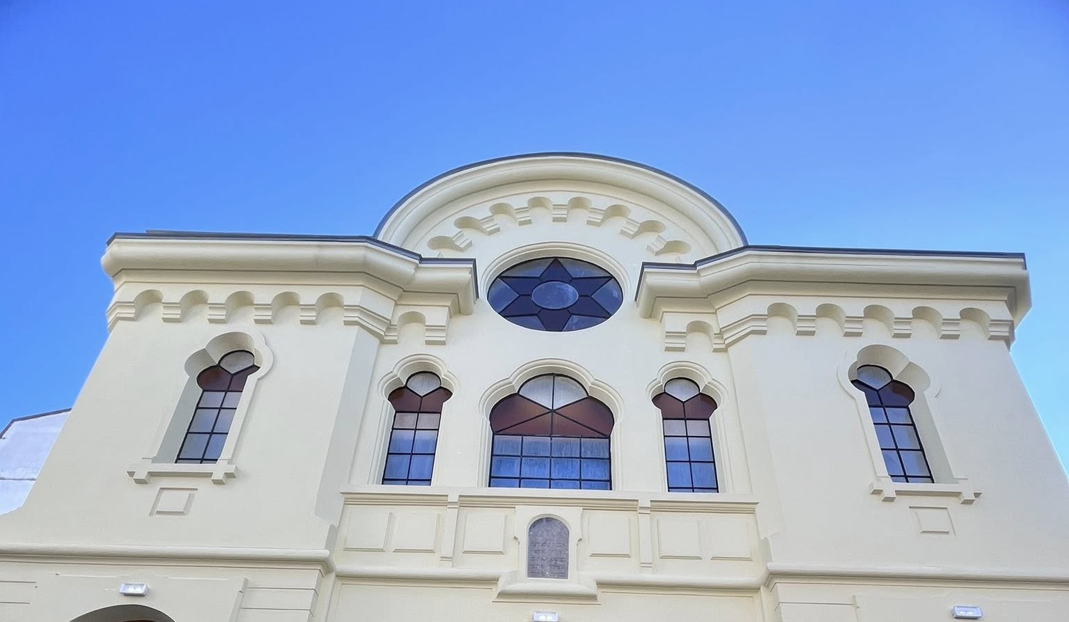 FOTO Sinagoga Mare din Constanța revine în circuitul public, după o ...